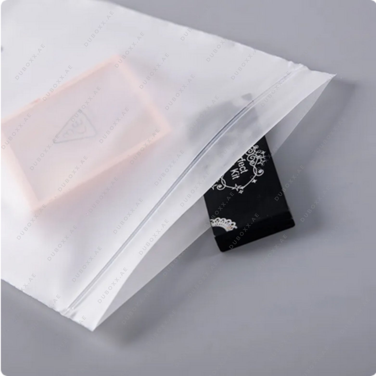Frosted Zipper Bags-17*25CM/25*30CM/30*40CM/40*50CM – Duboxx Packaging LLC