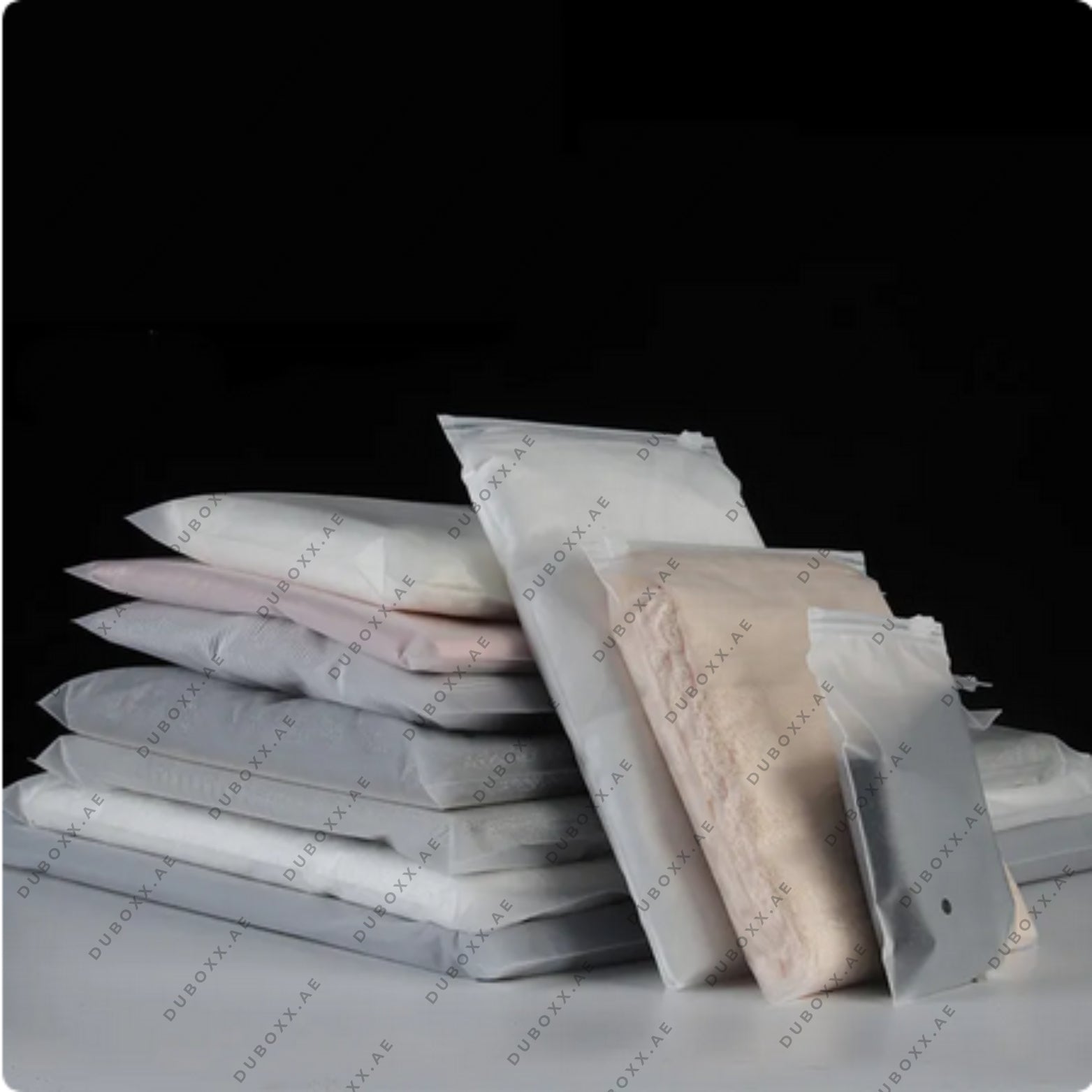 Frosted Zipper Bags-17*25CM/25*30CM/30*40CM/40*50CM – Duboxx Packaging LLC